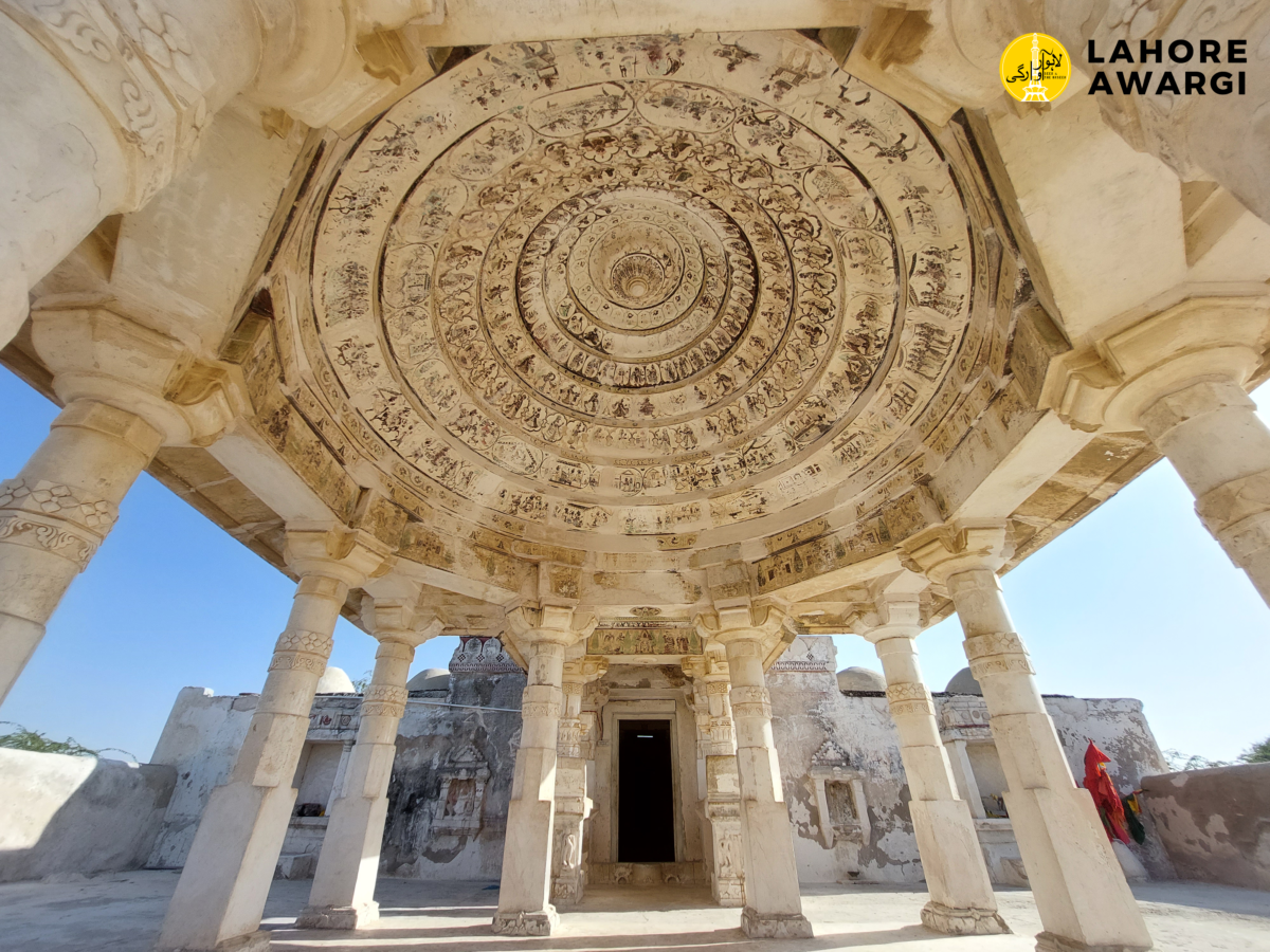 Gori Temple - Lahore Awargi